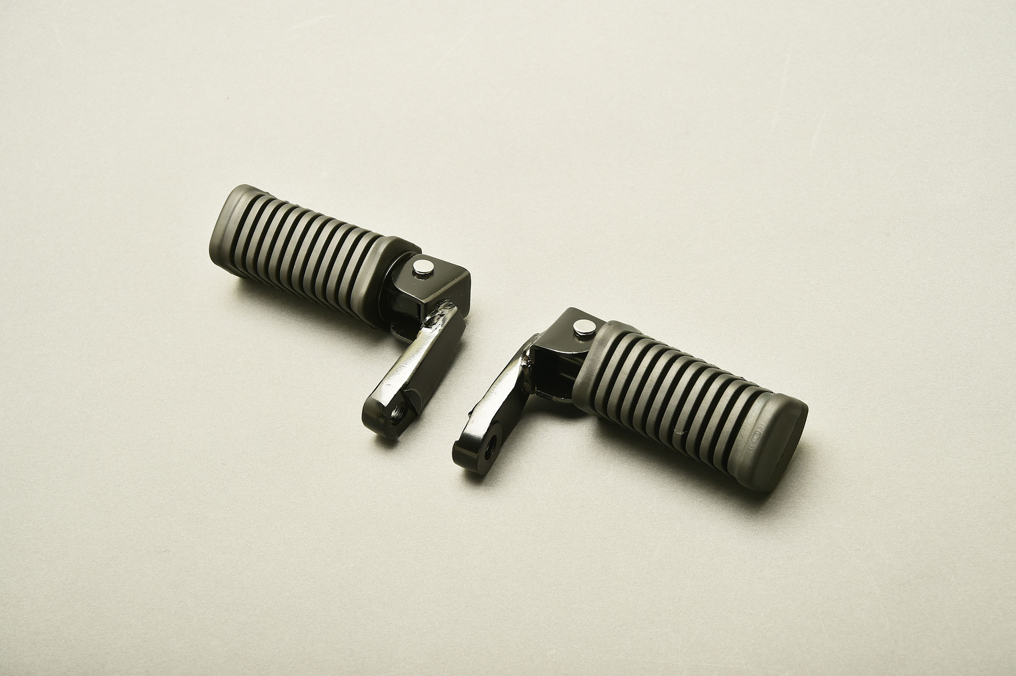 復刻版メインステップ Z400FX E1-E3 | エムテック中京（MRS）